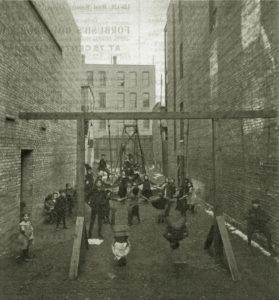 Old Chicago Commons Playground – chicagolandmuseandviews.com